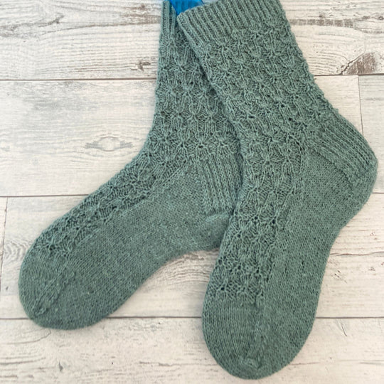 Knitting Patterns – The Woolly Thistle